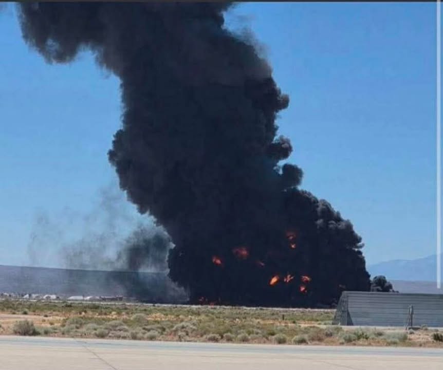 Reports of a B-52 (tail 061) aircraft incident at Edwards Air Force ...